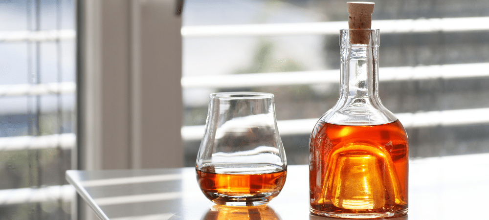 Can you sell alcohol online? | Crème de Mint design Miami